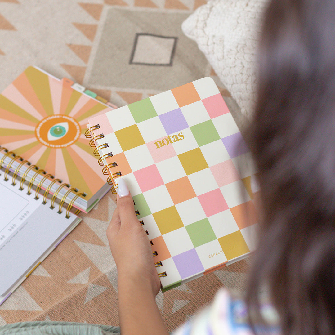 Cuaderno de Líneas Happy Quilt – Espacio Anana